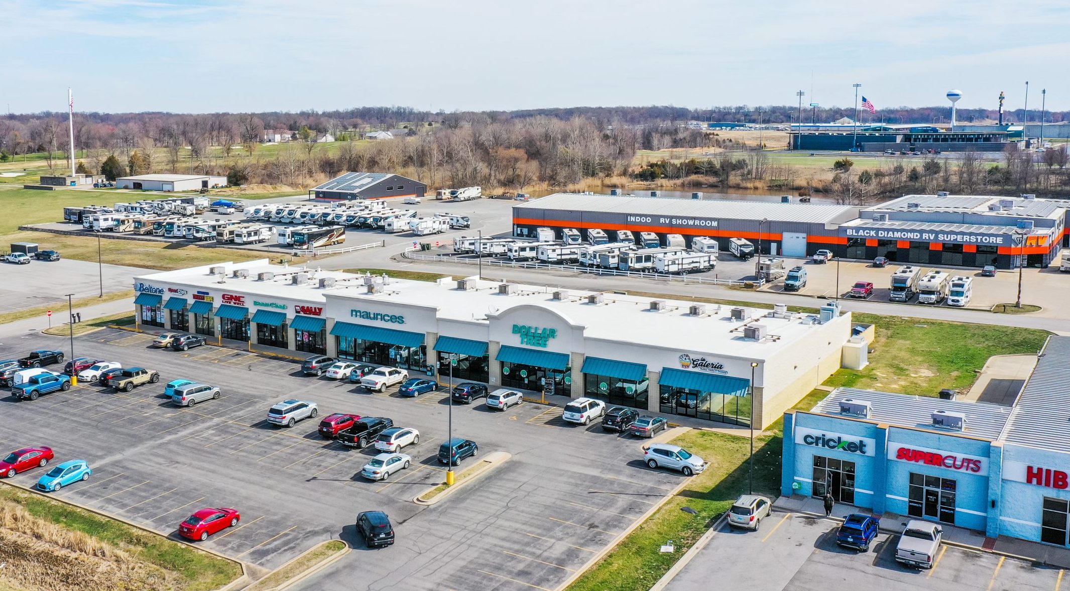 Marion Shopping Center - Levy Retail Group