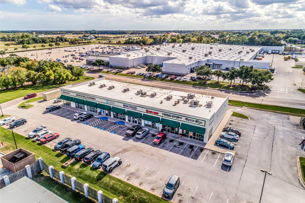 Alvin Shopping Center - Levy Retail Group